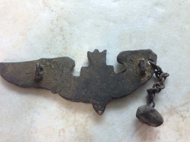 POW wings? Ball and chain - WING BADGES - U.S. Militaria Forum