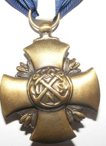 Dating Modern Navy Cross Variations - MEDALS & DECORATIONS - U.S ...