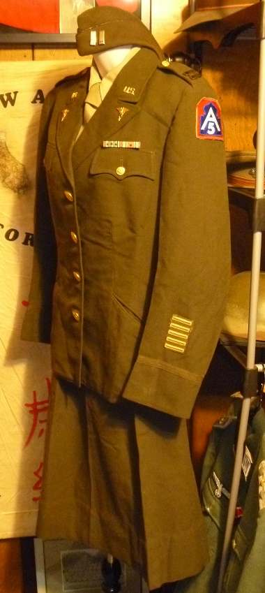 IDed nurses uniform group 103rd Station Hospital MTO. - UNIFORMS - U.S ...