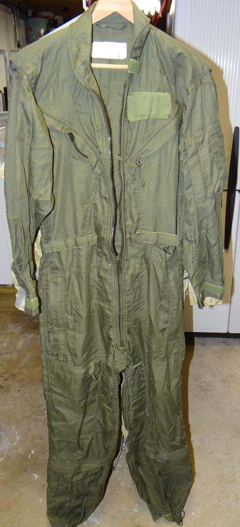 INTERESTING FLIGHT SUITS - WHAT DO I HAVE? - MILITARY AIRCRAFT ...