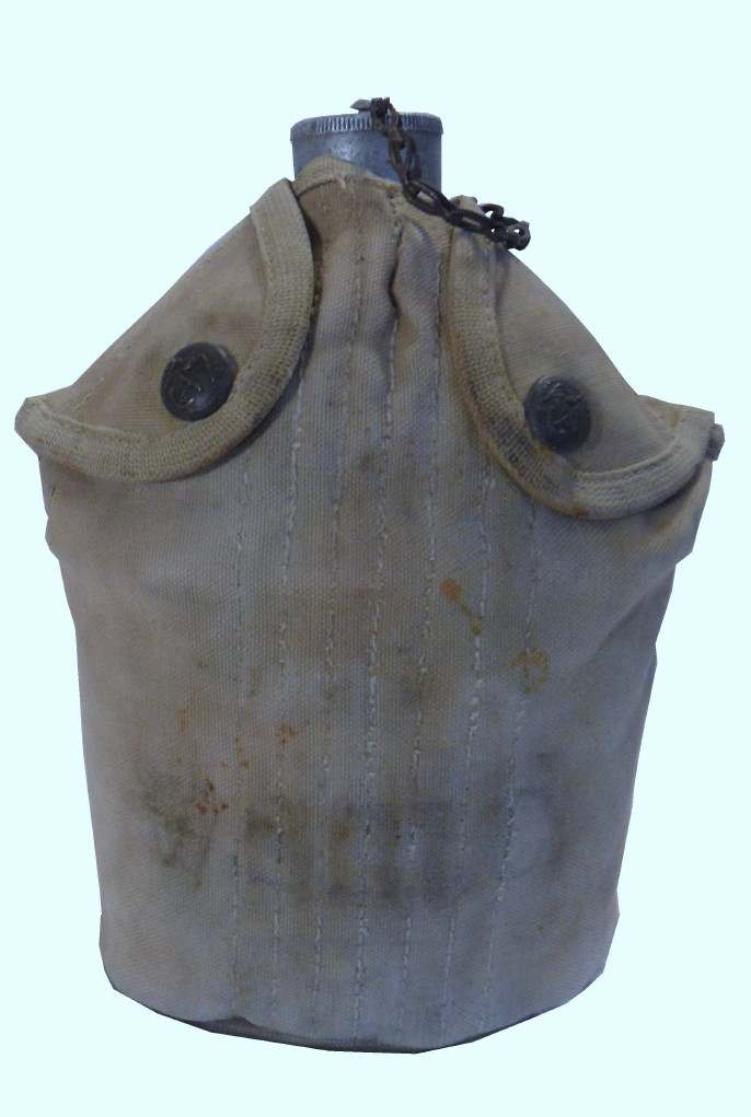 Unusual USMC Canteen Cover? manufactured or field modified? - FIELD ...