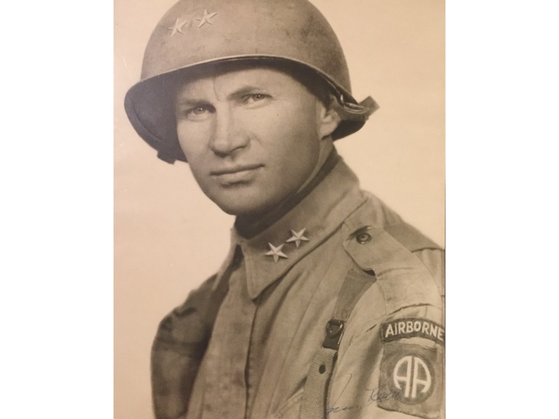 General James Gavin Signed Photo - EPHEMERA, PHOTOGRAPHS & MILITARY ...