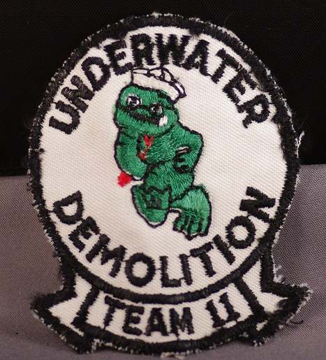 Misc UDT/SEAL insignia. - Page 4 - NAVY, COAST GUARD AND OTHER SEA ...