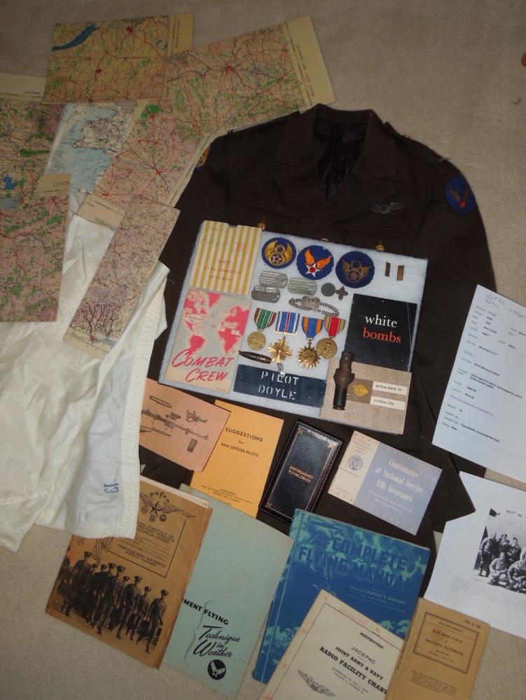 850th Bomb Squadron Carpetbagger's Uniform, Medal, Paper Group ...