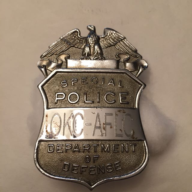 DoD & CIVILIAN GUARD BADGES - BADGES, AWARDS, DUI, AND COLLAR BRASS - U ...