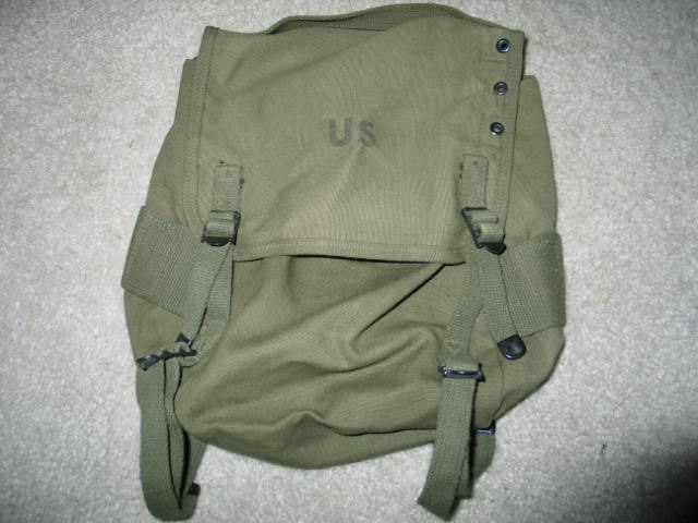 US Army M1956 Combat Pack - FIELD & PERSONAL GEAR SECTION - U.S ...