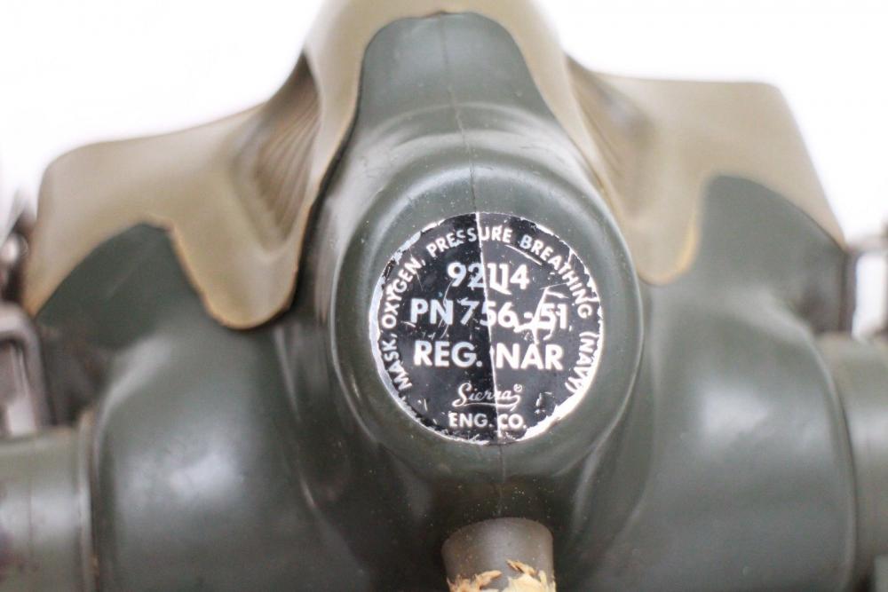 Interesting Sierra "Swing-A-Line" Low Profile Navy Oxygen Mask - FLYING ...