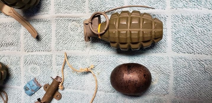 Early Grenade? - FIREARMS - U.S. Militaria Forum