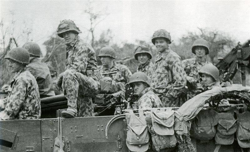 14th Armored Infantry Loadout? - UNIFORMS - U.S. Militaria Forum