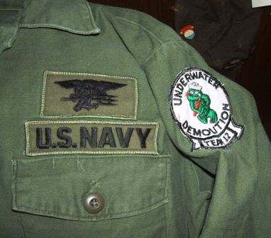 UDT shirts details - NAVAL & SEA SERVICE UNIFORMS - U.S. Militaria Forum