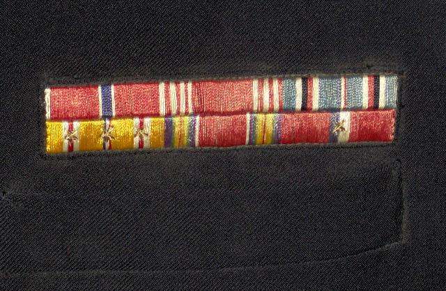 USPHS Captain's Uniform with great insignia! - UNIFORMS - U.S ...