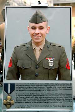 Two Marines to Receive Navy Cross Medal - TAPS - U.S. Militaria Forum