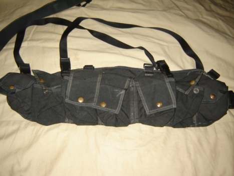 Odd black LBV - FIELD & PERSONAL GEAR SECTION - U.S. Militaria Forum
