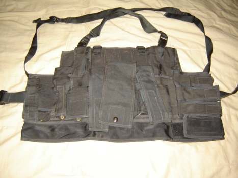 Odd black LBV - FIELD & PERSONAL GEAR SECTION - U.S. Militaria Forum