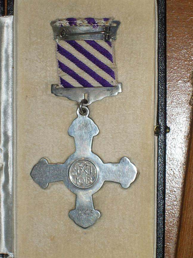 RAAF DFC TO USN OFFICER - MEDALS & DECORATIONS - U.S. Militaria Forum