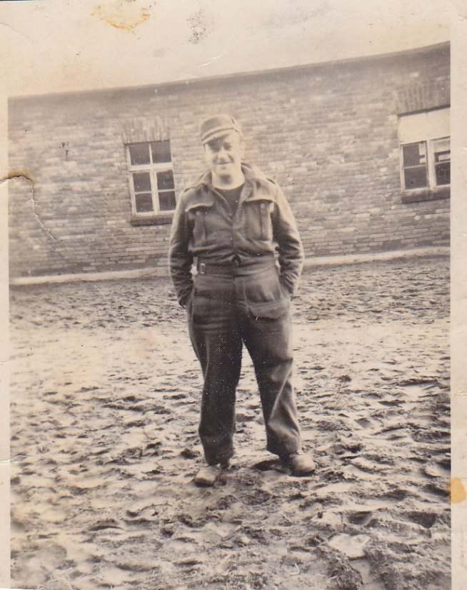 WWII POW Photograph group - Stalag IIIB - PRISONERS OF WAR / P.O.W.'S ...