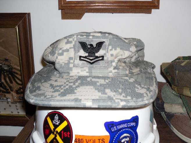 Show Your ACUs - Page 2 - CAMOUFLAGE UNIFORMS - U.S. Militaria Forum