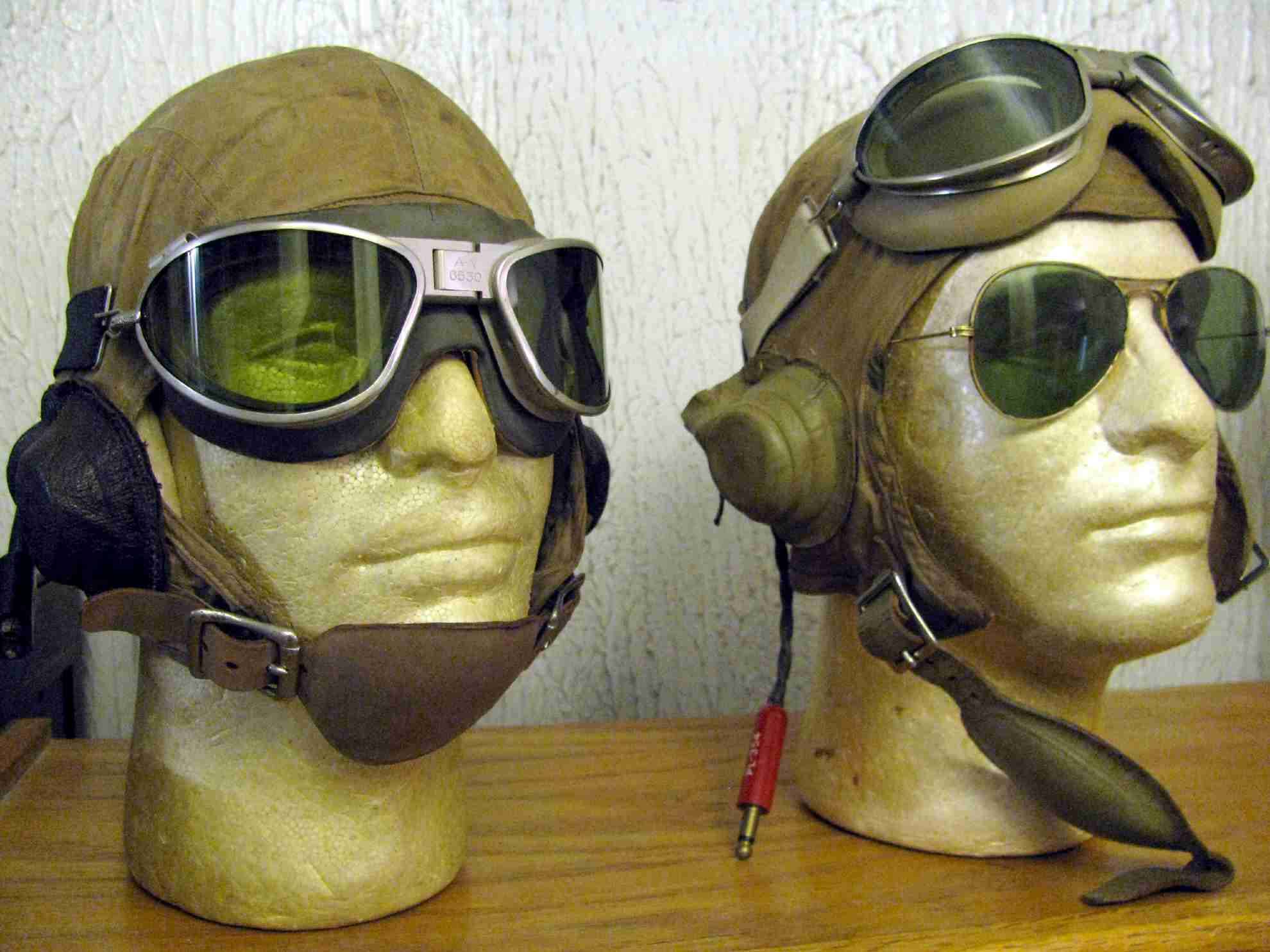 Some of my WWII Naval Aviator flight helmets - Page 4 - FLYING HELMETS ...