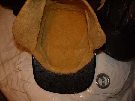 B2 SHEEPSKIN FLYING CAPS , MAKERS ? - FLIGHT CLOTHING - U.S. Militaria ...
