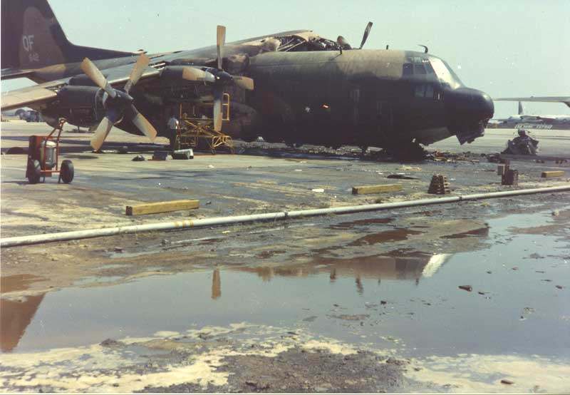 Vietnam photos - 1st Cav, firebase, destroyed aircraft - EPHEMERA ...