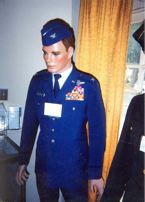 late 1990s photos of a military museum in New England - MUSEUMS ...