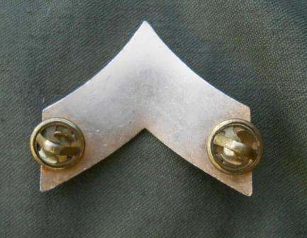 Metal Corporal Stripes pin - ARMY (INCLUDING USAAC/AAF) - U.S ...