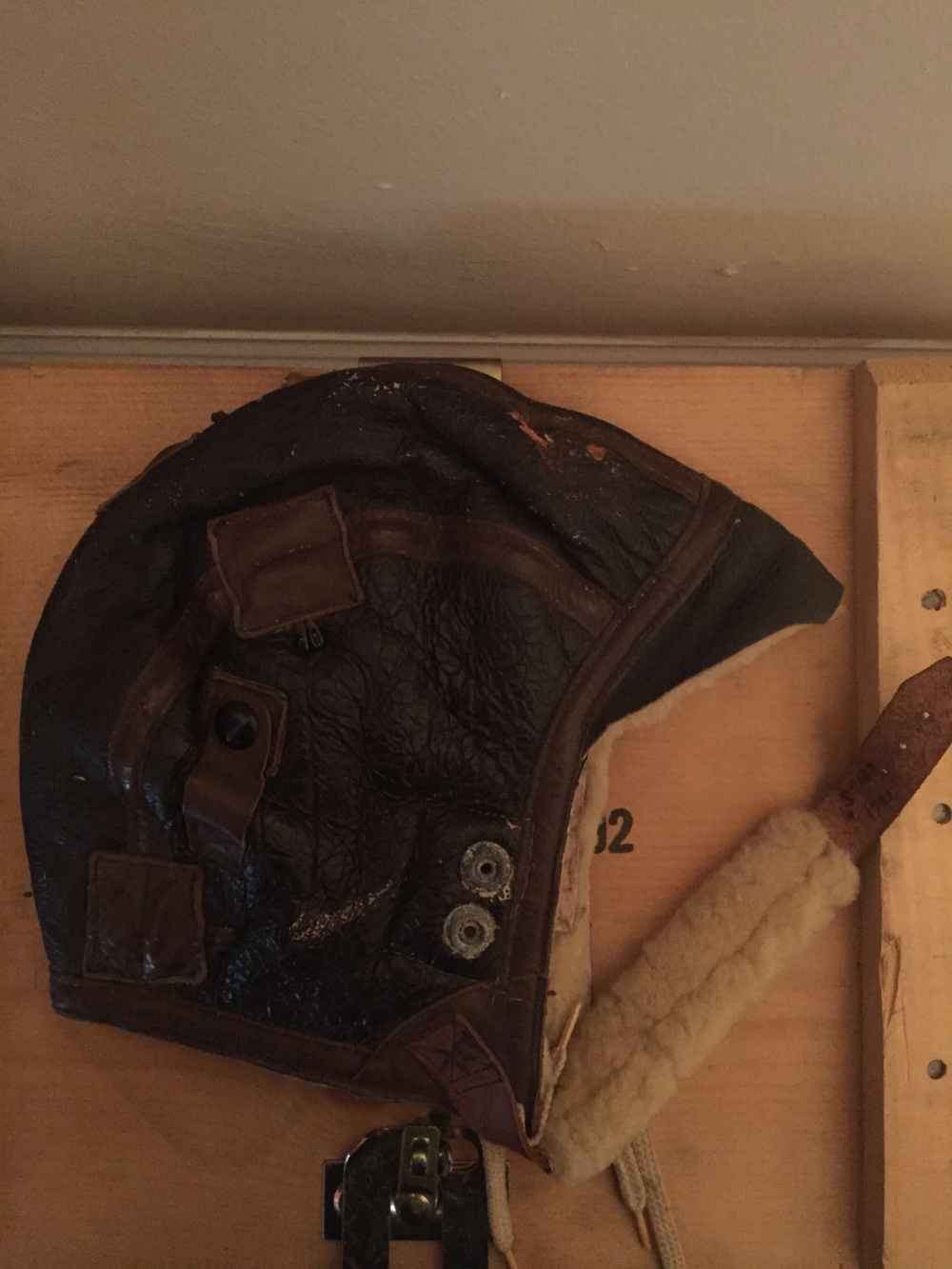 Pair of Flight Helmets With a Mystery - FLYING HELMETS AND ACCESSORIES ...