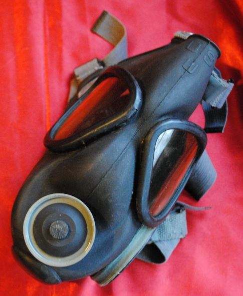 Restored assault gas mask - FIELD & PERSONAL GEAR SECTION - U.S ...
