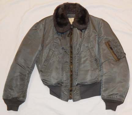 Women's flight jackets - WOMEN'S SERVICES - U.S. Militaria Forum