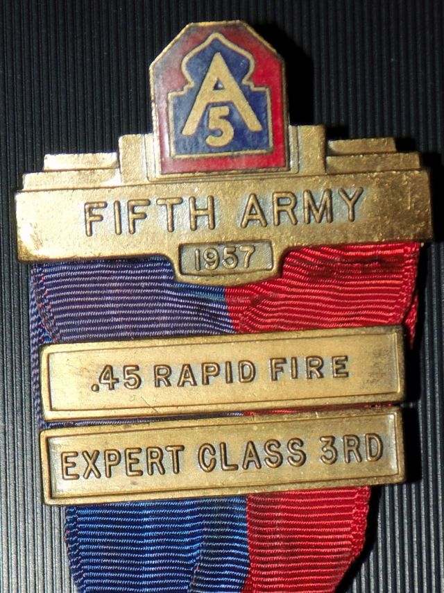 5th Army Shooting Medal 1957 - Made by Blackinton with nice Enamel ...