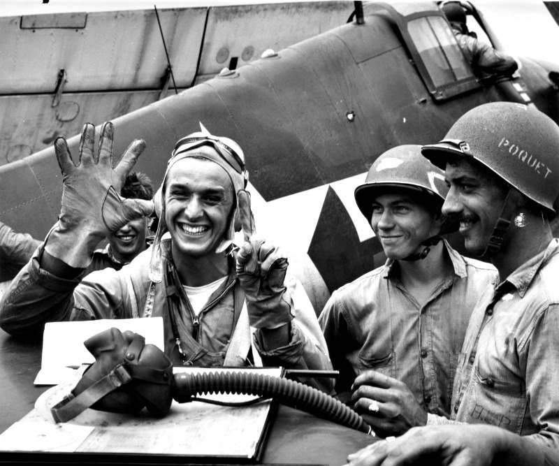Navy Ace Alex Vraciu Dies At 96 - TAPS - U.S. Militaria Forum