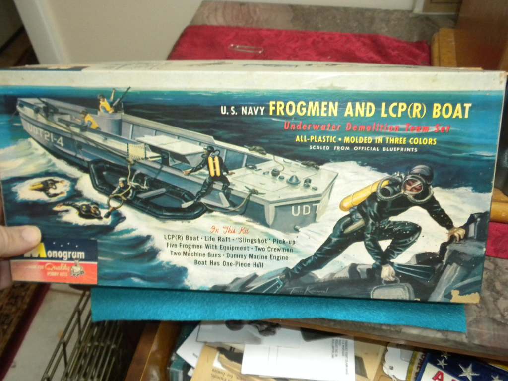 UDT team LCP 1959 Monogram - MODELING - U.S. Militaria Forum