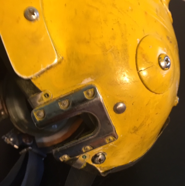 APH-6A flight helmet? - FLYING HELMETS AND ACCESSORIES - U.S. Militaria ...