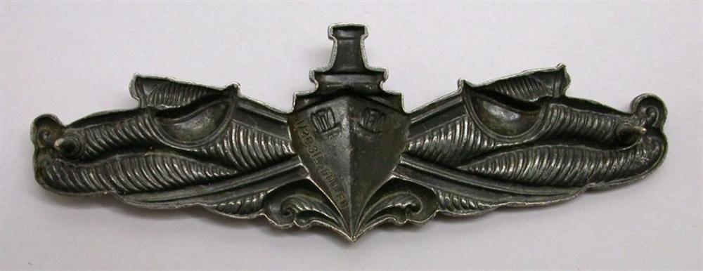 US Navy - Surface Warfare Specialist pin - BADGES, AWARDS, DUI, AND ...