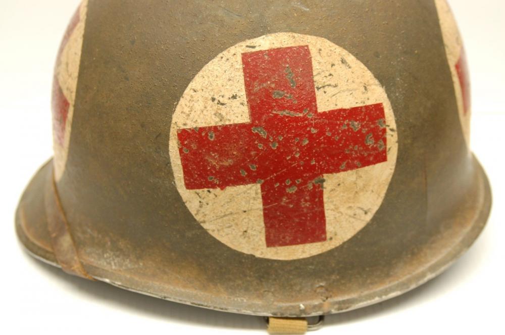 THOUGHTS ON THESE MEDIC CROSSES? - CHAPLAIN & MEDIC HELMETS - U.S ...