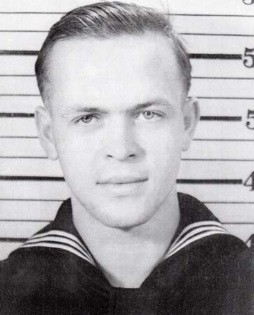 Last Dive on the SS-275 the USS Runner - MEDALS & DECORATIONS - U.S ...