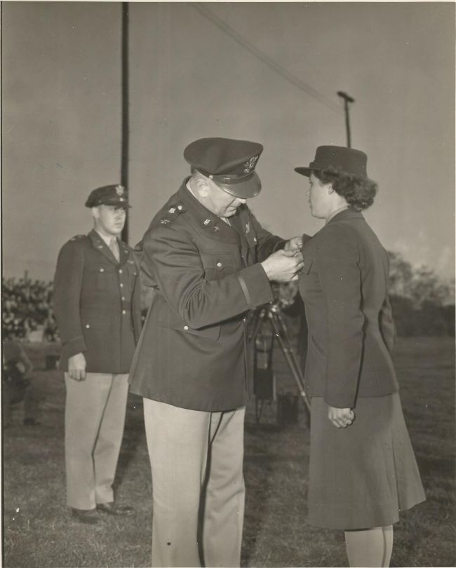 93rd bomb group, 409th bomb squadron medal group - MEDALS & DECORATIONS ...