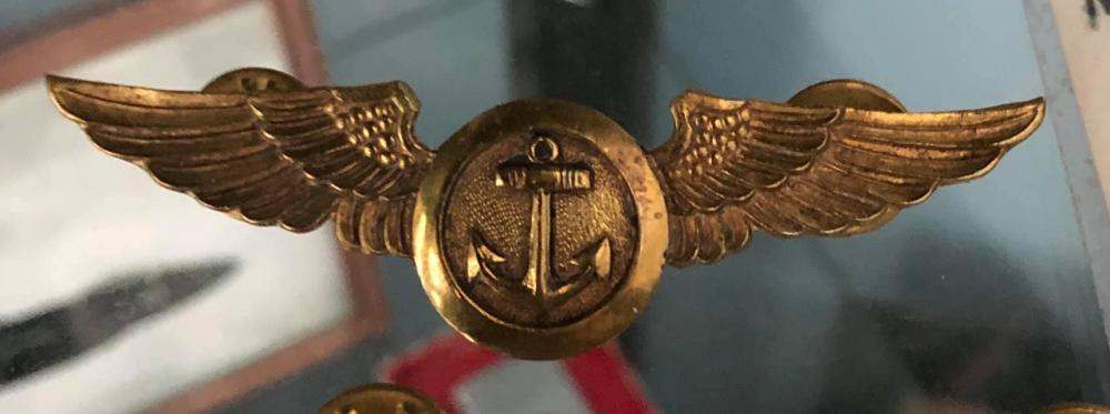 Different Naval Aviation Observer Wings - WING BADGES - U.S. Militaria ...