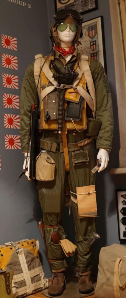 US Navy Pilot - Naval Aviator Displays - Page 17 - FLIGHT CLOTHING - U ...