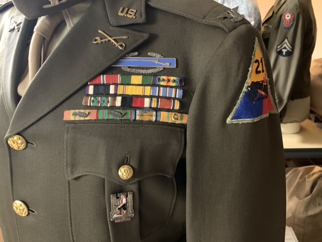 Colonel Edwards uniform - UNIFORMS - U.S. Militaria Forum