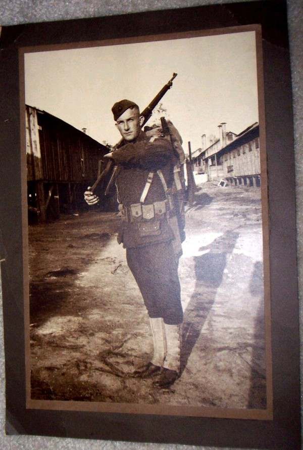 USMC INTRENCHING MACHETE - EDGED WEAPONS - U.S. Militaria Forum