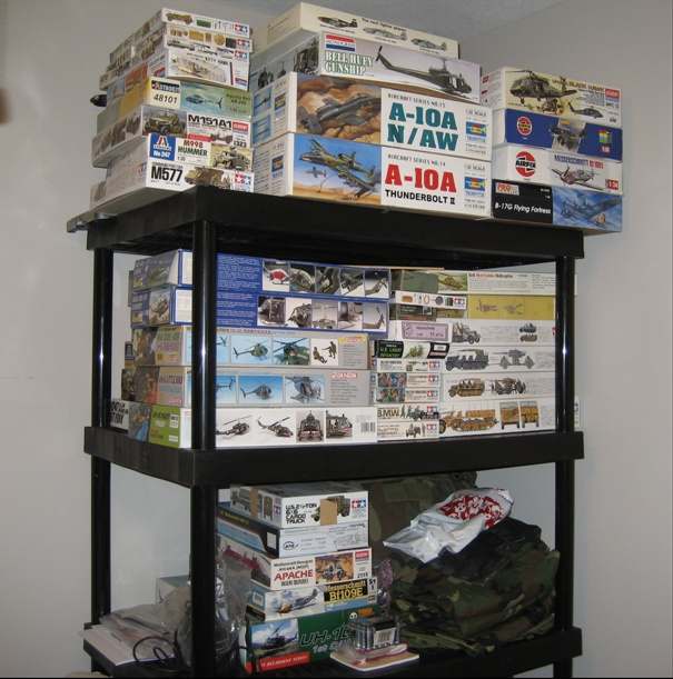 So many models, so little time. - MODELING - U.S. Militaria Forum