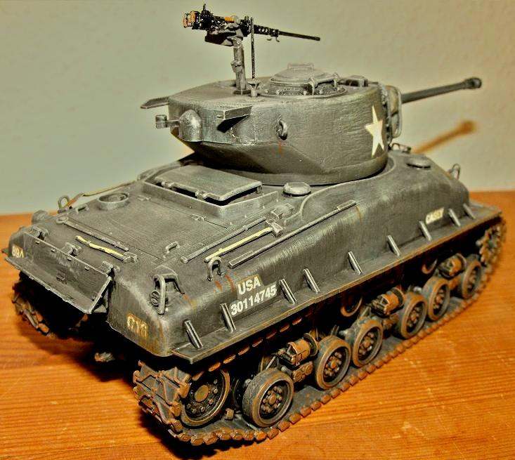 Sherman M4A3E8 with cast hull - MODELING - U.S. Militaria Forum