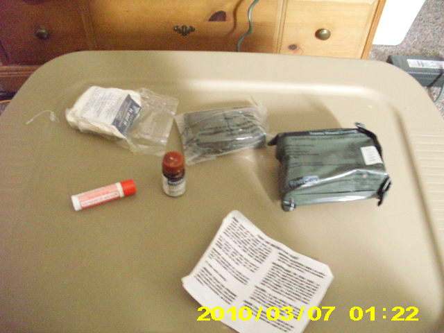 First aid kit. - MEDICAL CORPS - U.S. Militaria Forum