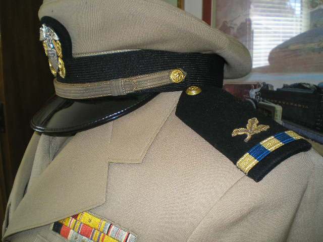 USN Cwo3 tunic with Visor and shirt. - NAVAL & SEA SERVICE UNIFORMS - U ...