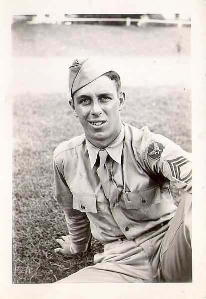 A Story in Photos - EPHEMERA, PHOTOGRAPHS & MILITARY ARTWORK - U.S ...