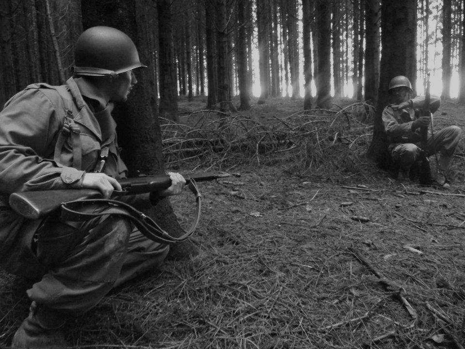 325GIR and Recon PLT on the path of the 82nd Airborne Walk - REENACTING ...