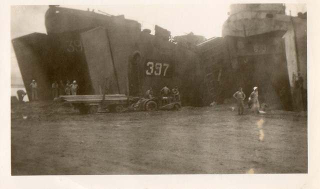Original LST Photos - MILITARY SHIPS AND VESSELS - U.S. Militaria Forum