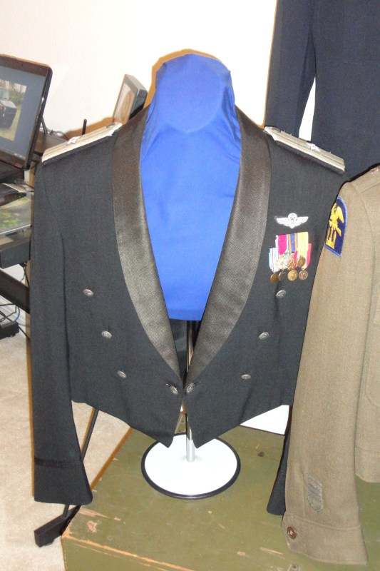 Let's see your mess uniforms! - UNIFORMS - U.S. Militaria Forum