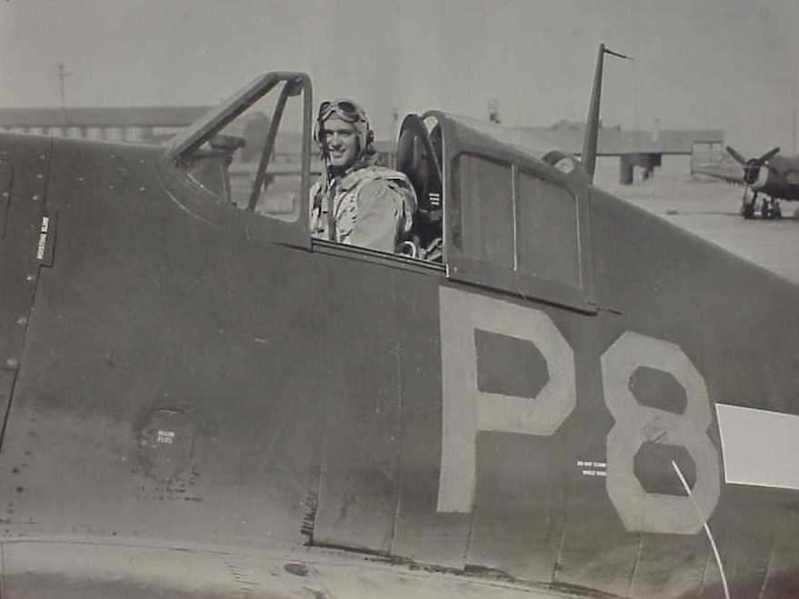 WWII VF-60 USN Fighter Pilot DFC Group USS SUWANNEE , TAFFY 1 ...